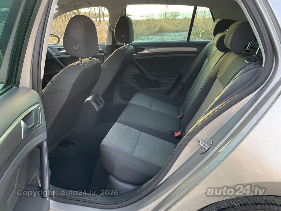 Pelēks Volkswagen Golf 2014 Tallina, ar dzinēja tilpumu 1.40 L un nobraukumu 231 tūkst. km par 6000 €, foto 13 vietnē AUTOMOTO.COM.LV