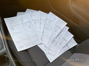 Pelēks Volkswagen Golf 2014 Tallina, ar dzinēja tilpumu 1.40 L un nobraukumu 231 tūkst. km par 6000 €, foto 16 vietnē AUTOMOTO.COM.LV