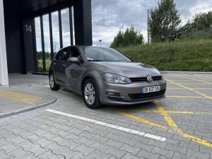 Grey Volkswagen Golf 2014 in Vilnius, with an engine capacity of 1.60 L and mileage of 274 thousand km for 7150 €, photo  on AUTOMOTO.COM.LV