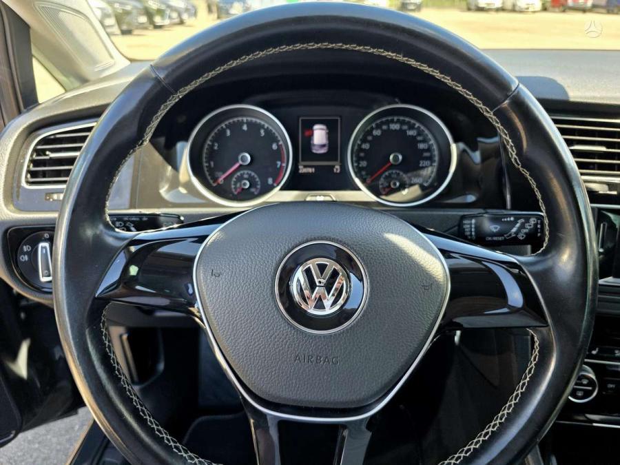 Pelēks Volkswagen Golf 2014 Marijampole, ar dzinēja tilpumu 1.40 L un nobraukumu 221 tūkst. km par 8200 €, foto 13 vietnē AUTOMOTO.COM.LV