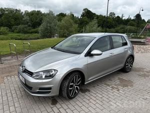 Pelēks Volkswagen Golf 2014 Rīga, ar dzinēja tilpumu 2.00 L un nobraukumu 238 tūkst. km par 7500 €, foto  vietnē AUTOMOTO.COM.LV