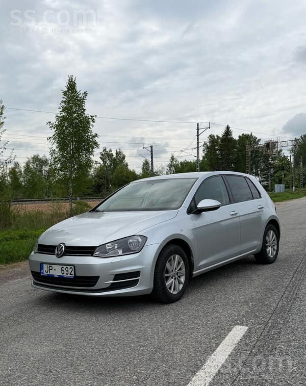 Pelēks Volkswagen Golf 2014 Rīga, ar dzinēja tilpumu 1.20 L un nobraukumu 286 tūkst. km par 2800 €, foto 9 vietnē AUTOMOTO.COM.LV