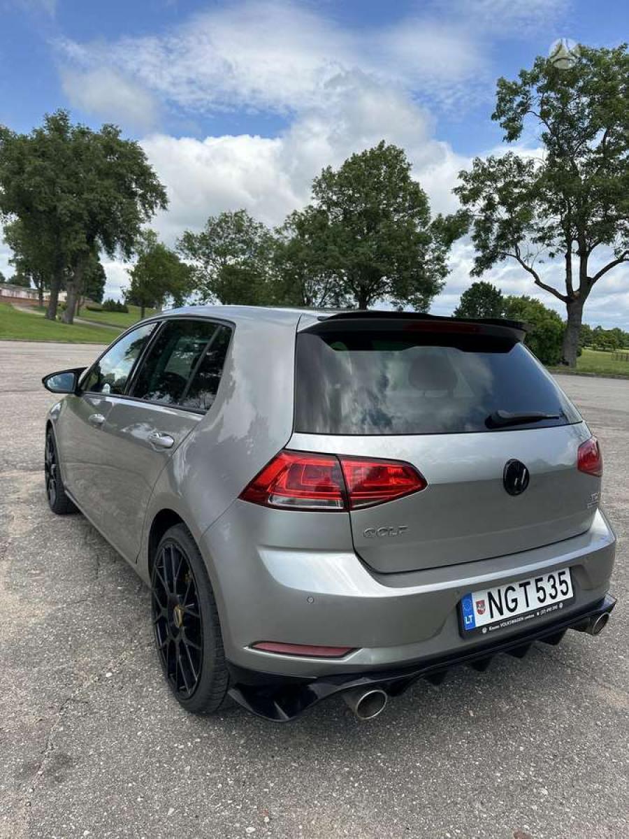 Grey Volkswagen Golf 2014 in Kaunas, with an engine capacity of 1.60 L and mileage of 289 thousand km for 7500 €, photo 10 on AUTOMOTO.COM.LV