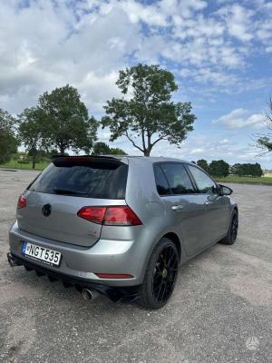 Grey Volkswagen Golf 2014 in Kaunas, with an engine capacity of 1.60 L and mileage of 289 thousand km for 7500 €, photo 11 on AUTOMOTO.COM.LV