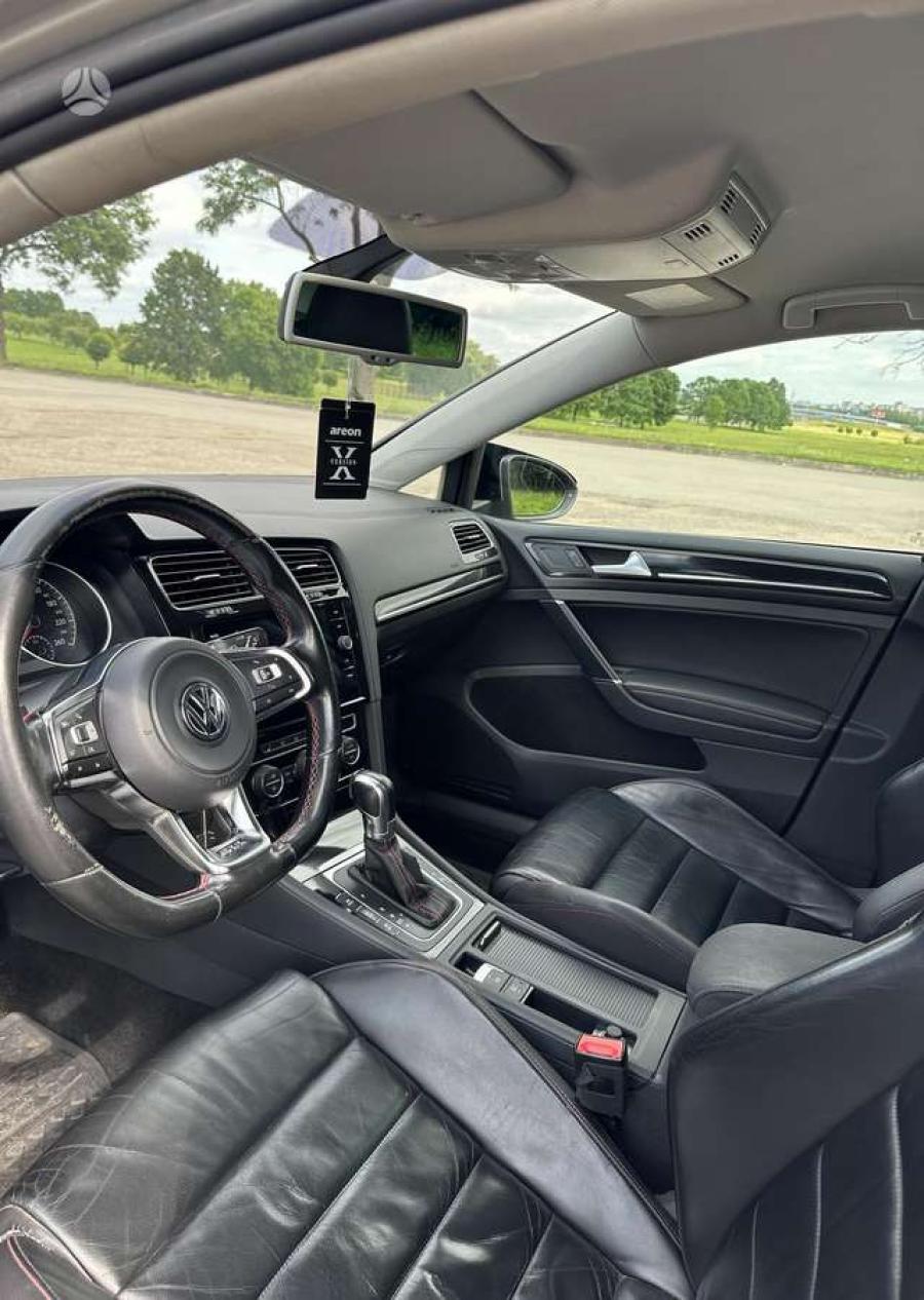 Grey Volkswagen Golf 2014 in Kaunas, with an engine capacity of 1.60 L and mileage of 289 thousand km for 7500 €, photo 13 on AUTOMOTO.COM.LV