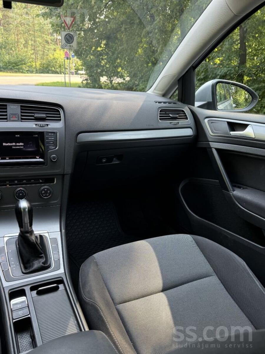 Pelēks Volkswagen Golf 2014 Rīga, ar dzinēja tilpumu 1.40 L un nobraukumu 186 tūkst. km par 5700 €, foto 11 vietnē AUTOMOTO.COM.LV
