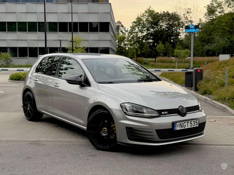Grey Volkswagen Golf 2014 in Vilnius, with an engine capacity of 0.00 L and mileage of 269 thousand km for 8900 €, photo 1 on AUTOMOTO.COM.LV