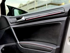 Grey Volkswagen Golf 2014 in Vilnius, with an engine capacity of 0.00 L and mileage of 269 thousand km for 8900 €, photo 24 on AUTOMOTO.COM.LV