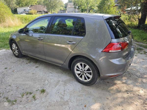 Grey Volkswagen Golf 2014 in Vilnius, with an engine capacity of 1.20 L and mileage of 204 thousand km for 4300 €, photo 7 on AUTOMOTO.COM.LV