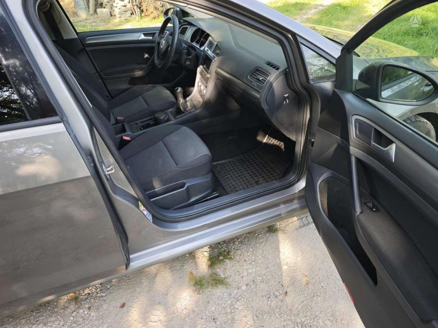 Pelēks Volkswagen Golf 2014 Viļņa, ar dzinēja tilpumu 1.20 L un nobraukumu 204 tūkst. km par 4300 €, foto 13 vietnē AUTOMOTO.COM.LV