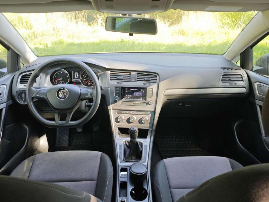 Pelēks Volkswagen Golf 2014 Viļņa, ar dzinēja tilpumu 1.20 L un nobraukumu 204 tūkst. km par 4300 €, foto 14 vietnē AUTOMOTO.COM.LV