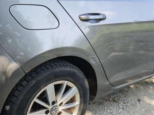 Pelēks Volkswagen Golf 2014 Viļņa, ar dzinēja tilpumu 1.20 L un nobraukumu 204 tūkst. km par 4300 €, foto 18 vietnē AUTOMOTO.COM.LV