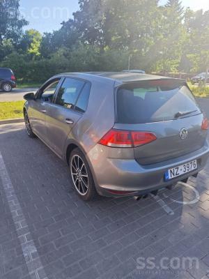 Pelēks Volkswagen Golf 2014 Rīga, ar dzinēja tilpumu 1.40 L un nobraukumu 271 tūkst. km par 6400 €, foto  vietnē AUTOMOTO.COM.LV