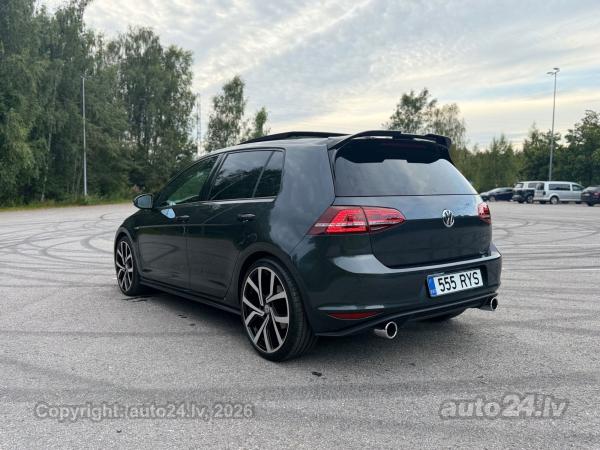 Grey Volkswagen Golf 2014 in Tallinn, with an engine capacity of 2.00 L and mileage of 190 thousand km for 14299 €, photo 3 on AUTOMOTO.COM.LV