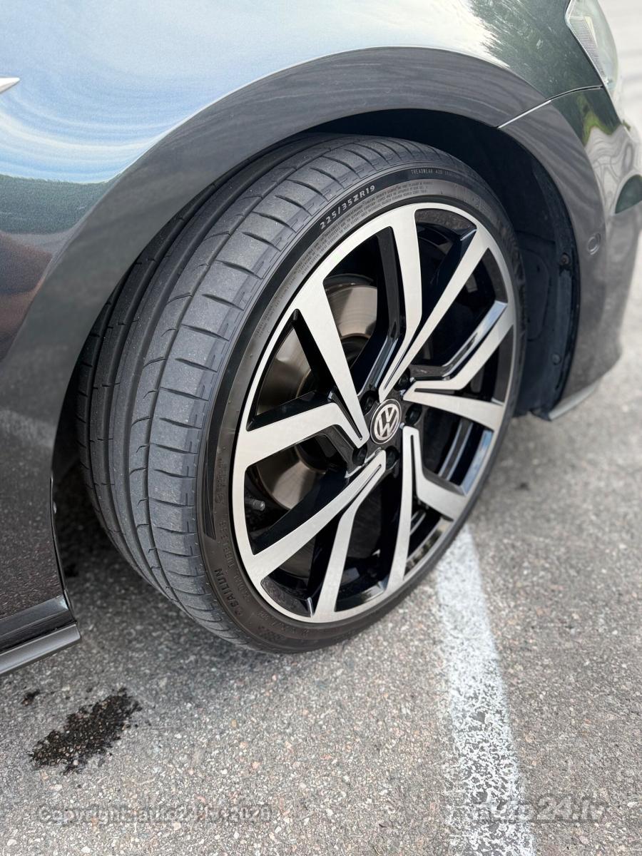 Pelēks Volkswagen Golf 2014 Tallina, ar dzinēja tilpumu 2.00 L un nobraukumu 190 tūkst. km par 14299 €, foto 9 vietnē AUTOMOTO.COM.LV