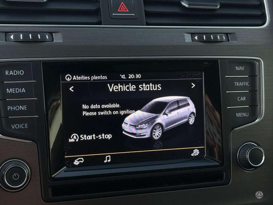 Grey Volkswagen Golf 2014 in Raseiniai, with an engine capacity of 1.60 L and mileage of 285 thousand km for 4999 €, photo 28 on AUTOMOTO.COM.LV