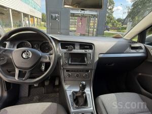 Grey Volkswagen Golf 2014 in Riga, with an engine capacity of 1.40 L and mileage of 242 thousand km for 4899 €, photo 7 on AUTOMOTO.COM.LV