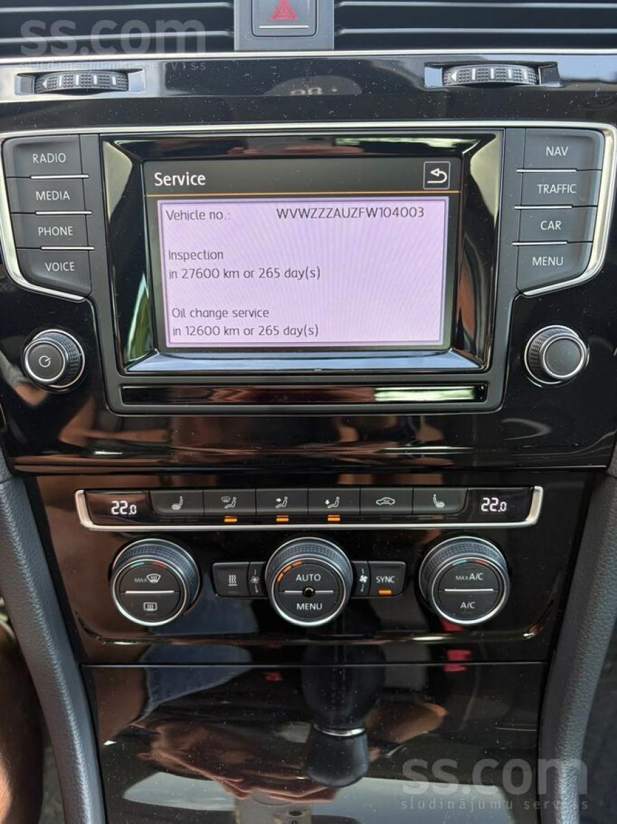Grey Volkswagen Golf 2014 in Riga, with an engine capacity of 1.60 L and mileage of 255 thousand km for 6490 €, photo 17 on AUTOMOTO.COM.LV