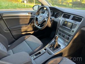 Grey Volkswagen Golf 2014 in Riga, with an engine capacity of 1.40 L and mileage of 65 thousand km for 8200 €, photo 7 on AUTOMOTO.COM.LV