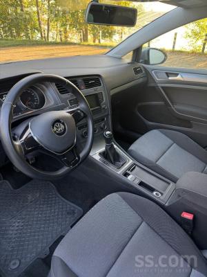 Grey Volkswagen Golf 2014 in Riga, with an engine capacity of 1.40 L and mileage of 65 thousand km for 8200 €, photo 8 on AUTOMOTO.COM.LV