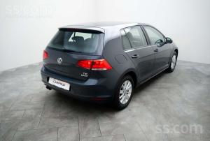 Pelēks Volkswagen Golf 2015 Tallina, ar dzinēja tilpumu 1.40 L un nobraukumu 116 tūkst. km par 17800 €, foto 4 vietnē AUTOMOTO.COM.LV