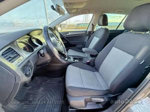 Grey Volkswagen Golf 2015 in Tallinn, with an engine capacity of 1.40 L and mileage of 65 thousand km for 9600 €, photo 8 on AUTOMOTO.COM.LV