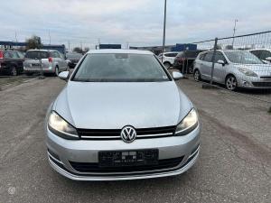 Grey Volkswagen Golf 2015 in Marijampole, with an engine capacity of 1.20 L and mileage of 260 thousand km for 3250 €, photo 2 on AUTOMOTO.COM.LV
