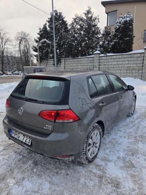 Pelēks Volkswagen Golf 2015 Kauņa, ar dzinēja tilpumu 1.20 L un nobraukumu 159 tūkst. km par 7000 €, foto 5 vietnē AUTOMOTO.COM.LV