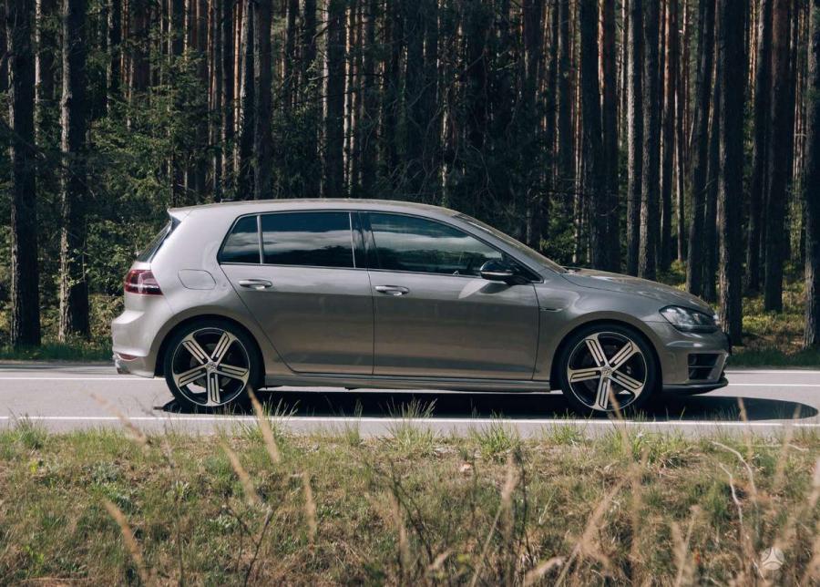 Pelēks Volkswagen Golf 2015 Kazlų Rūda, ar dzinēja tilpumu 1.98 L un nobraukumu 216 tūkst. km par 14500 €, foto 3 vietnē AUTOMOTO.COM.LV