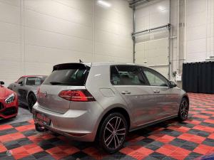 Pelēks Volkswagen Golf 2015 Viļņa, ar dzinēja tilpumu 1.40 L un nobraukumu 283 tūkst. km par 8500 €, foto 4 vietnē AUTOMOTO.COM.LV