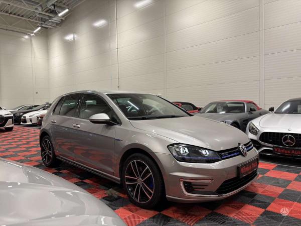 Grey Volkswagen Golf 2015 in Vilnius, with an engine capacity of 1.40 L and mileage of 283 thousand km for 8500 €, photo 3 on AUTOMOTO.COM.LV