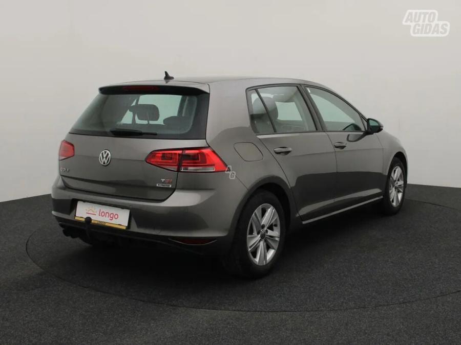 Pelēks Volkswagen Golf 2015 Viļņa, ar dzinēja tilpumu 1.40 L un nobraukumu 215 tūkst. km par 8099 €, foto 8 vietnē AUTOMOTO.COM.LV
