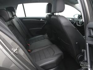 Pelēks Volkswagen Golf 2015 Viļņa, ar dzinēja tilpumu 1.40 L un nobraukumu 215 tūkst. km par 8099 €, foto 15 vietnē AUTOMOTO.COM.LV