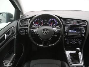 Pelēks Volkswagen Golf 2015 Viļņa, ar dzinēja tilpumu 1.40 L un nobraukumu 215 tūkst. km par 8099 €, foto 17 vietnē AUTOMOTO.COM.LV