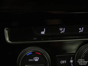 Pelēks Volkswagen Golf 2015 Viļņa, ar dzinēja tilpumu 1.40 L un nobraukumu 215 tūkst. km par 8099 €, foto 31 vietnē AUTOMOTO.COM.LV