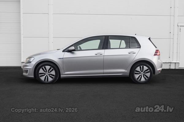 Grey Volkswagen Golf 2015 in Tallinn, with an engine capacity of 1.40 L and mileage of 136 thousand km for 11999 €, photo 6 on AUTOMOTO.COM.LV