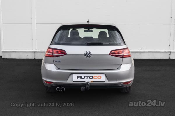 Grey Volkswagen Golf 2015 in Tallinn, with an engine capacity of 1.40 L and mileage of 136 thousand km for 11999 €, photo 8 on AUTOMOTO.COM.LV