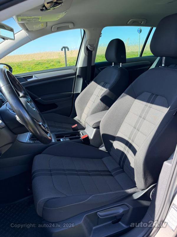 Grey Volkswagen Golf 2015 in Tallinn, with an engine capacity of 1.40 L and mileage of 209 thousand km for 8800 €, photo 9 on AUTOMOTO.COM.LV