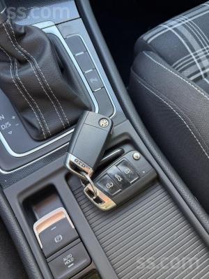 Pelēks Volkswagen Golf 2015 Ventspils, ar dzinēja tilpumu 2.00 L un nobraukumu 165 tūkst. km par 10900 €, foto 29 vietnē AUTOMOTO.COM.LV