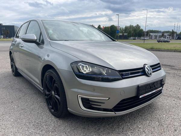 Pelēks Volkswagen Golf 2015 Kauņa, ar dzinēja tilpumu 1.40 L un nobraukumu 279 tūkst. km par 7750 €, foto 5 vietnē AUTOMOTO.COM.LV