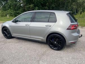 Grey Volkswagen Golf 2015 in Kaunas, with an engine capacity of 1.40 L and mileage of 279 thousand km for 7750 €, photo 10 on AUTOMOTO.COM.LV