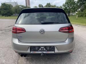Grey Volkswagen Golf 2015 in Kaunas, with an engine capacity of 1.40 L and mileage of 279 thousand km for 7750 €, photo 13 on AUTOMOTO.COM.LV