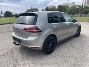Grey Volkswagen Golf 2015 in Kaunas, with an engine capacity of 1.40 L and mileage of 279 thousand km for 7750 €, photo 15 on AUTOMOTO.COM.LV