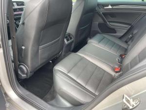 Grey Volkswagen Golf 2015 in Kaunas, with an engine capacity of 1.40 L and mileage of 279 thousand km for 7750 €, photo 26 on AUTOMOTO.COM.LV