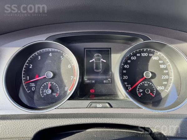 Grey Volkswagen Golf 2015 in Riga, with an engine capacity of 1.40 L and mileage of 199 thousand km for 6500 €, photo 10 on AUTOMOTO.COM.LV