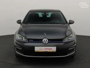 Grey Volkswagen Golf 2015 in Vilnius, with an engine capacity of 1.40 L and mileage of 220 thousand km for 10999 €, photo 4 on AUTOMOTO.COM.LV