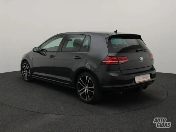 Grey Volkswagen Golf 2015 in Vilnius, with an engine capacity of 1.40 L and mileage of 220 thousand km for 10999 €, photo 7 on AUTOMOTO.COM.LV