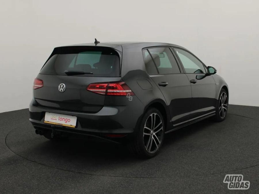 Grey Volkswagen Golf 2015 in Vilnius, with an engine capacity of 1.40 L and mileage of 220 thousand km for 10999 €, photo 9 on AUTOMOTO.COM.LV