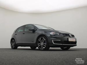 Grey Volkswagen Golf 2015 in Vilnius, with an engine capacity of 1.40 L and mileage of 220 thousand km for 10999 €, photo 12 on AUTOMOTO.COM.LV