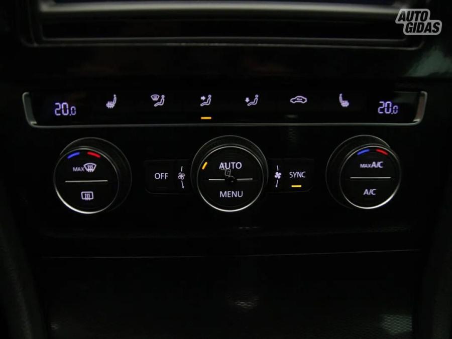 Grey Volkswagen Golf 2015 in Vilnius, with an engine capacity of 1.40 L and mileage of 220 thousand km for 10999 €, photo 21 on AUTOMOTO.COM.LV